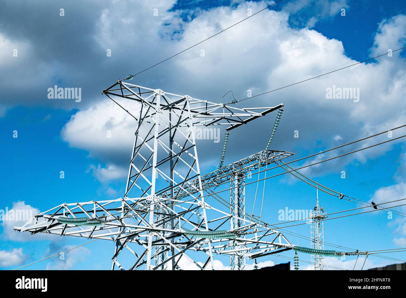 Electrical net hi-res stock photography and images - Alamy