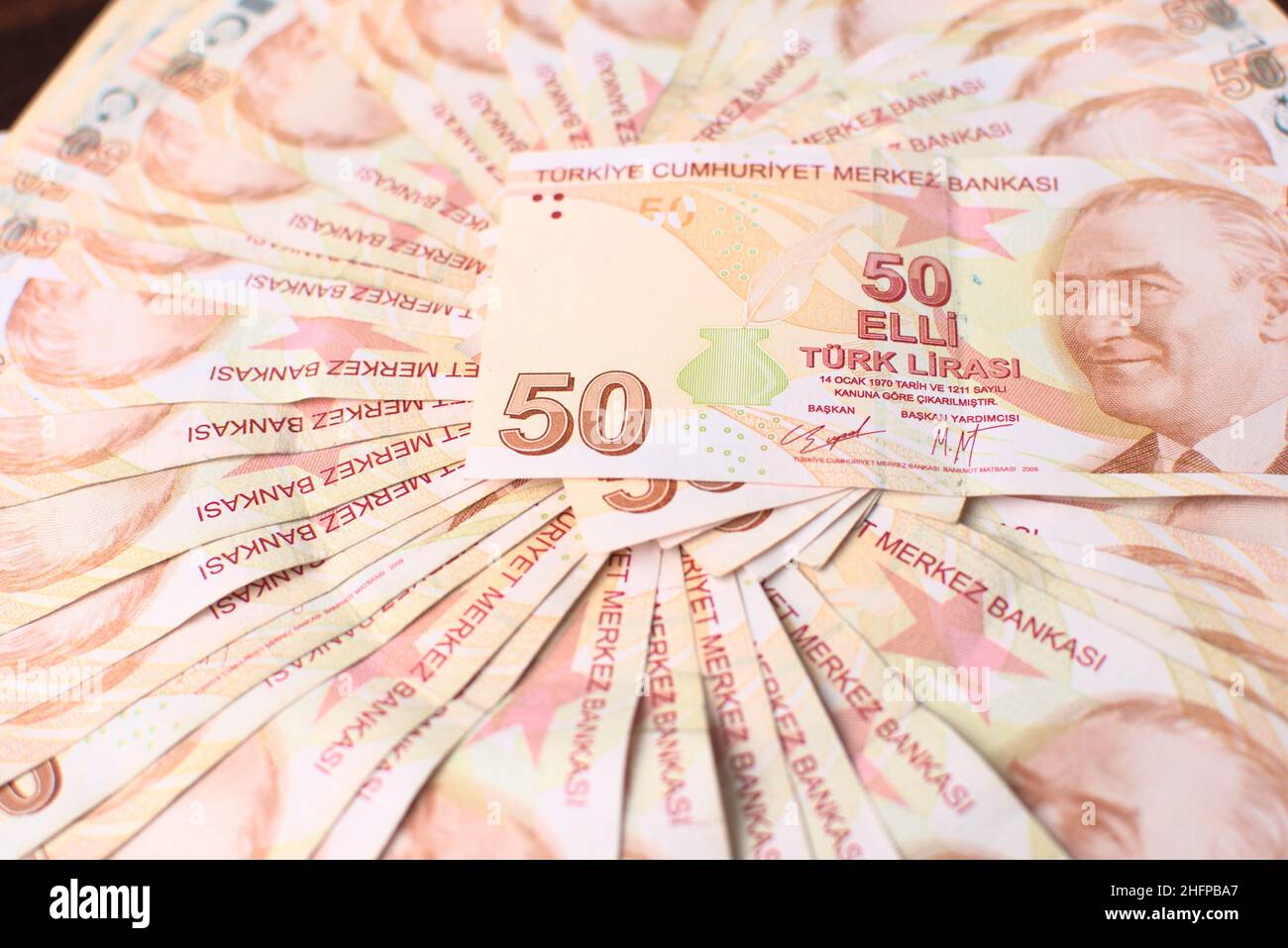 50 lira hi-res stock photography and images - Alamy