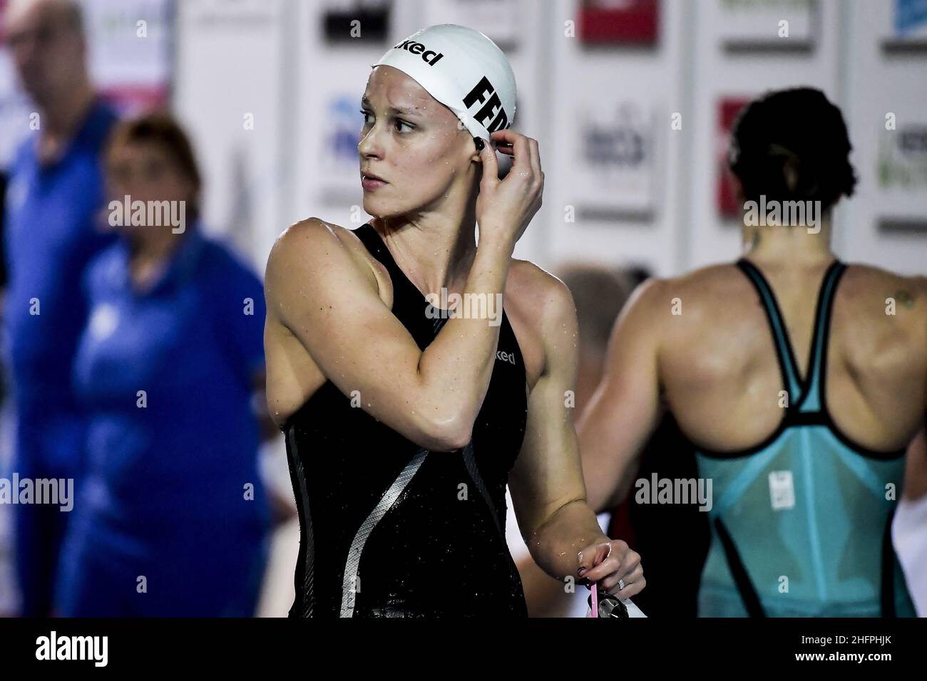 Vasca lunga hi-res stock photography and images - Alamy