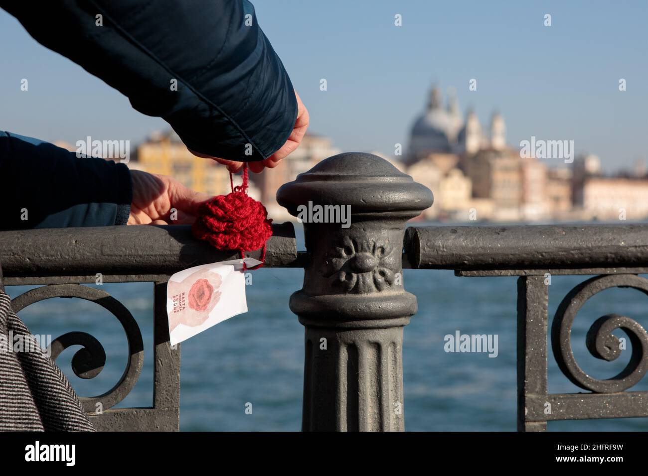 Uncinetto all'uncinetto hi-res stock photography and images - Alamy