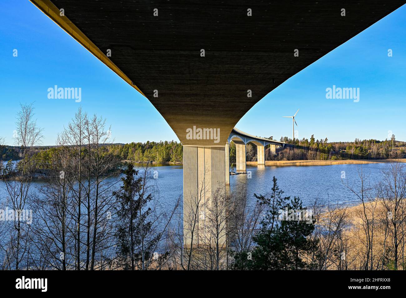 beam bridge over the water Hammarsundet in Askersund Sweden Stock Photo ...