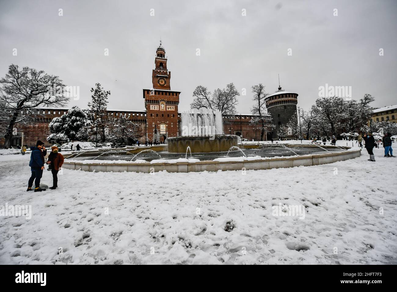 LaPresse - Claudio Furlan December 28, 2020 - Milan(Italy) Snow in ...