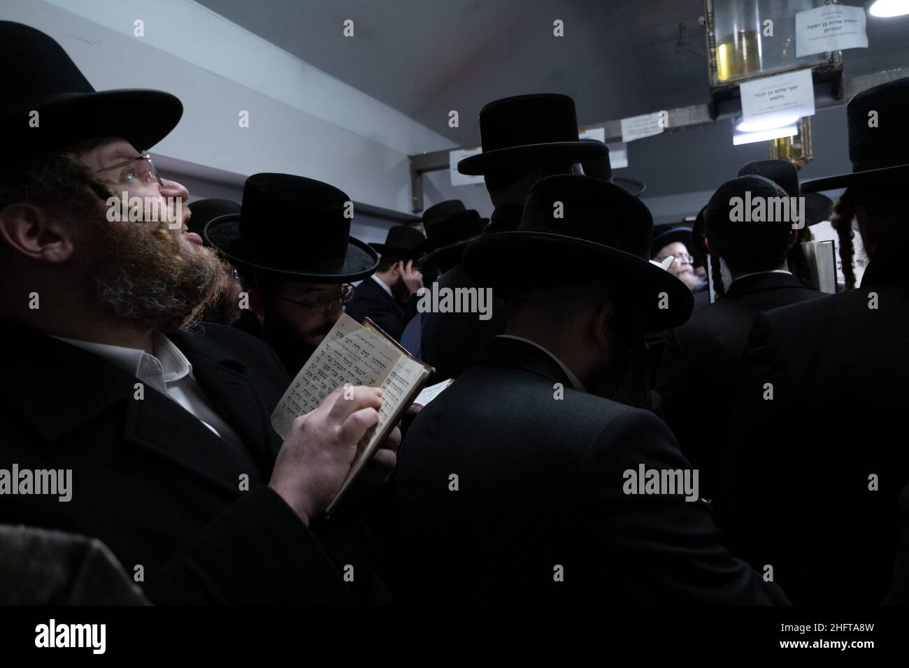 Lelov, Poland. 9th Jan, 2022. Ultra orthodox Jews (hassids) are seen ...