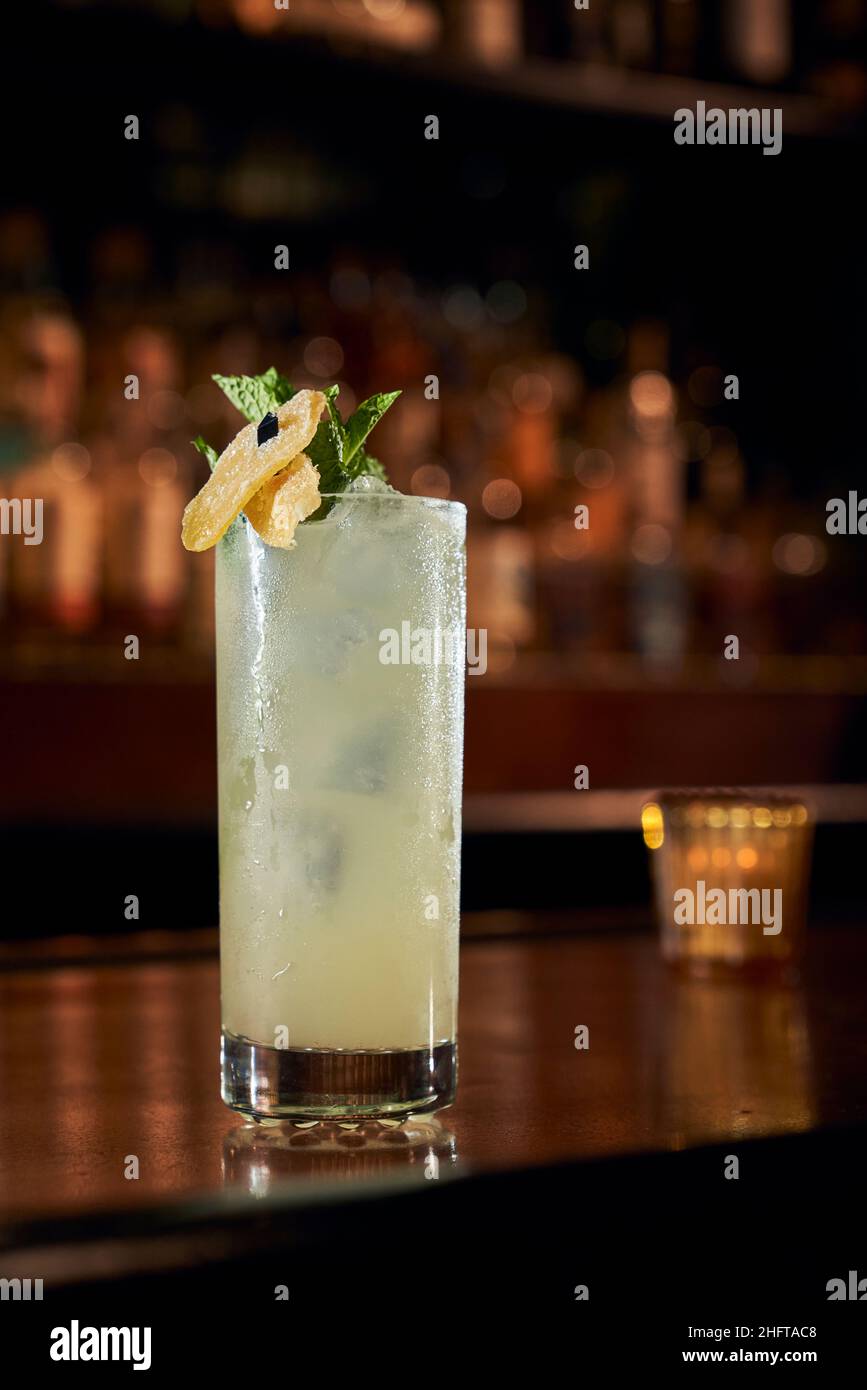 Cocktail craft hi-res stock photography and images - Alamy