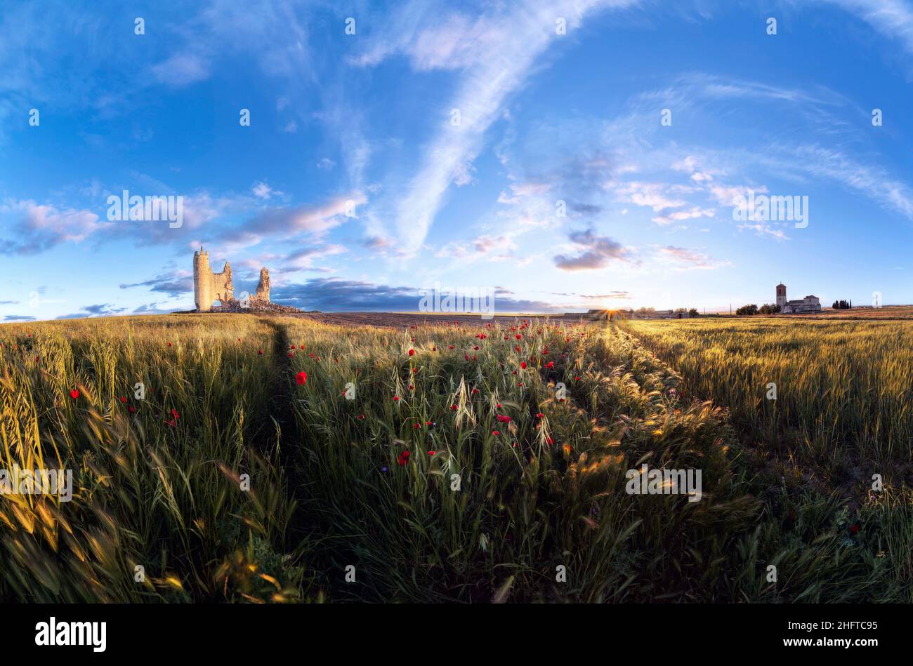 Panoramic photo of the castle of Caudilla Stock Photo - Alamy