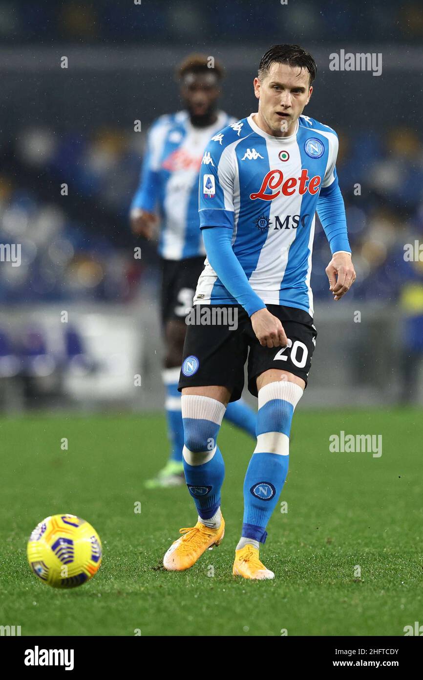 Nuova palla hi-res stock photography and images - Alamy