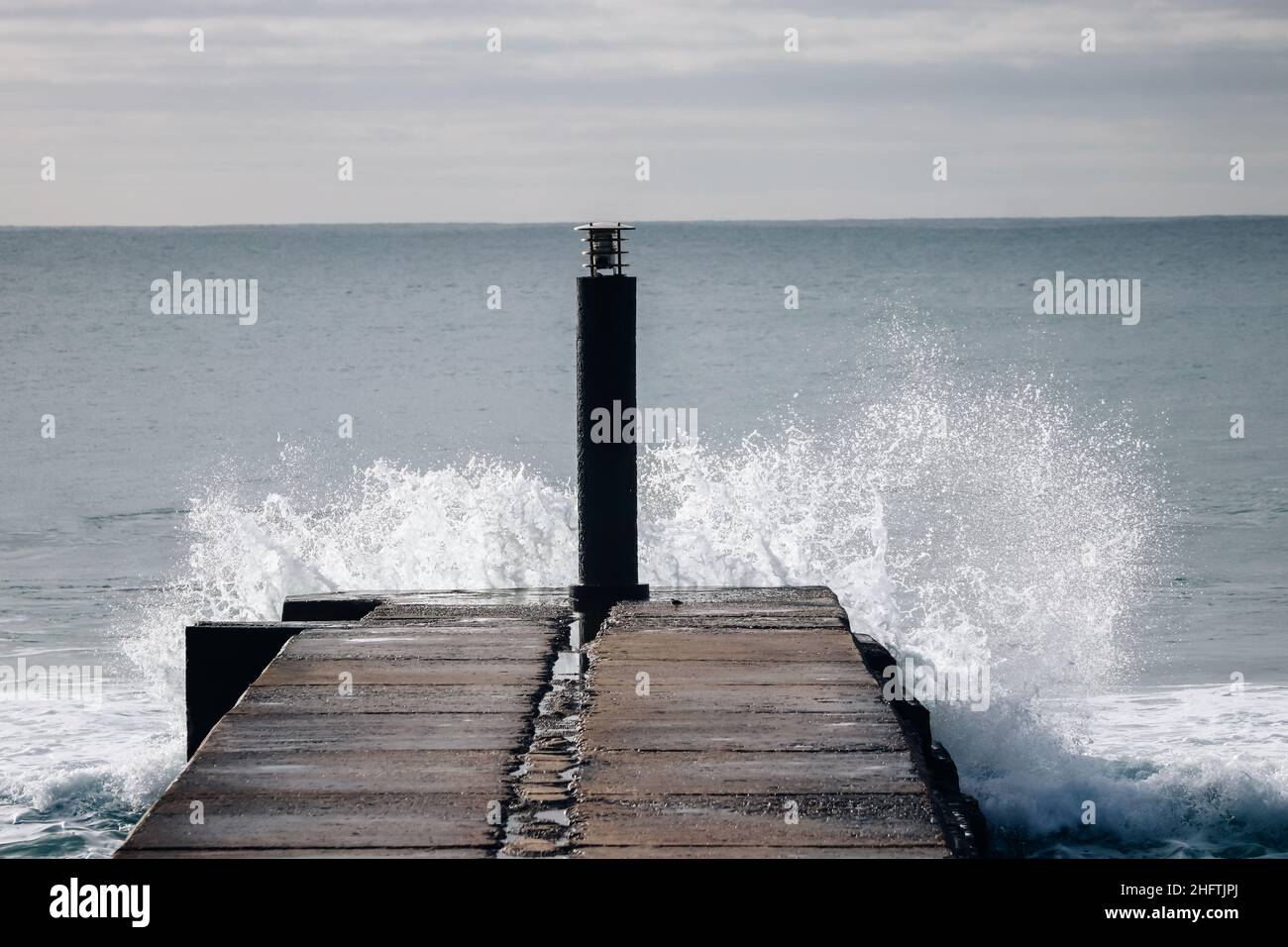 Stormy weather sea wave ocean hi-res stock photography and images - Alamy