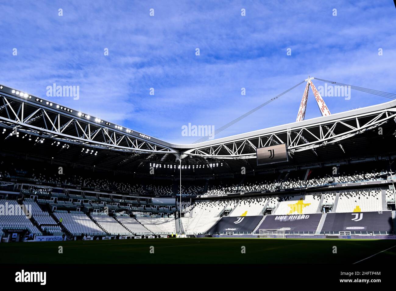 Stadio interno hi-res stock photography and images - Alamy