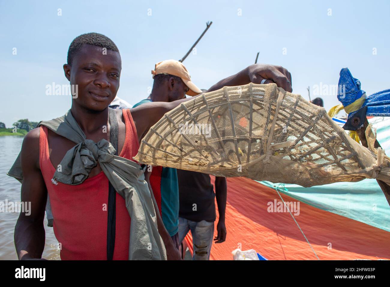 Barge in the drc hi-res stock photography and images - Alamy