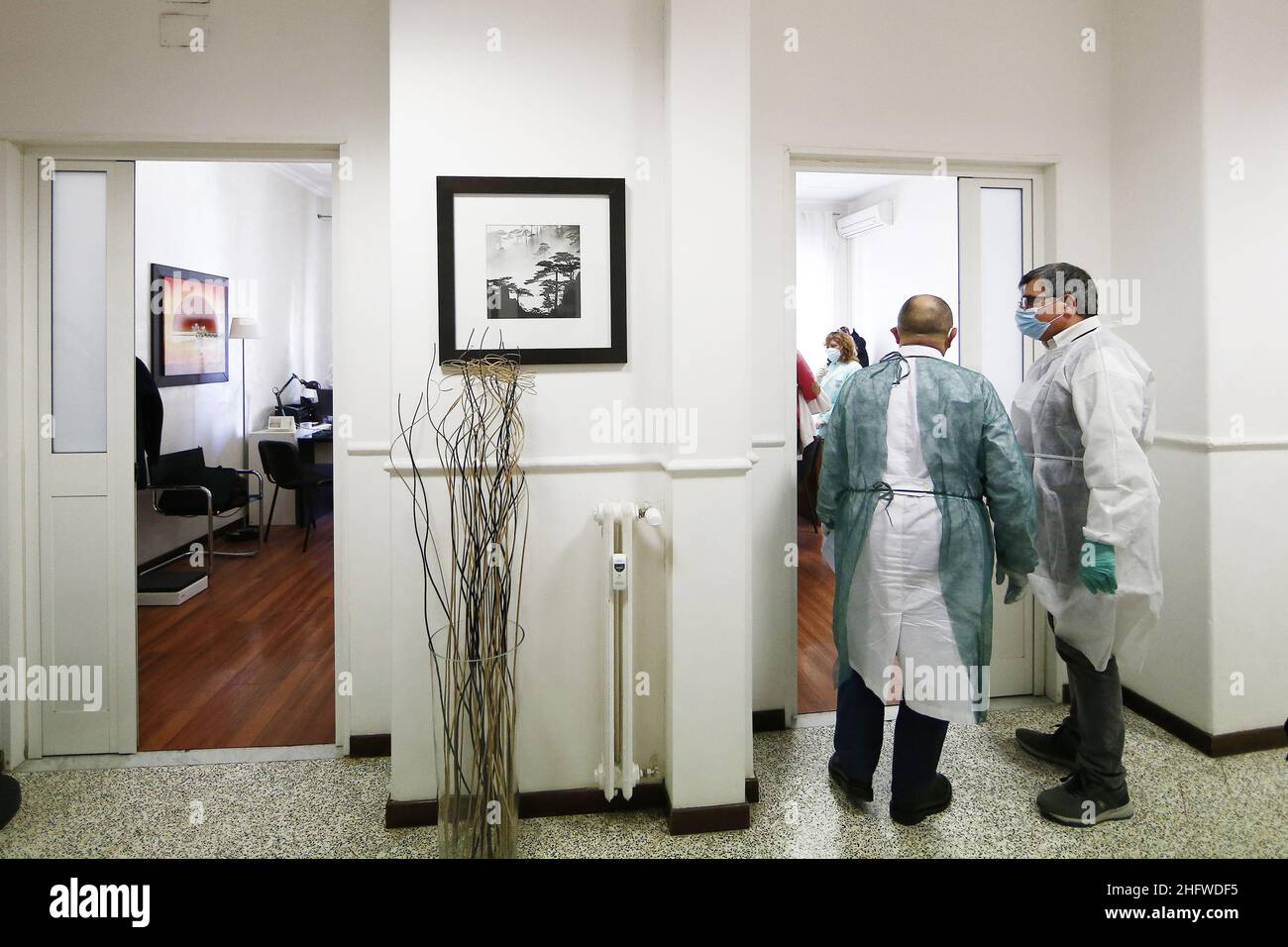Medici di base hi-res stock photography and images - Alamy