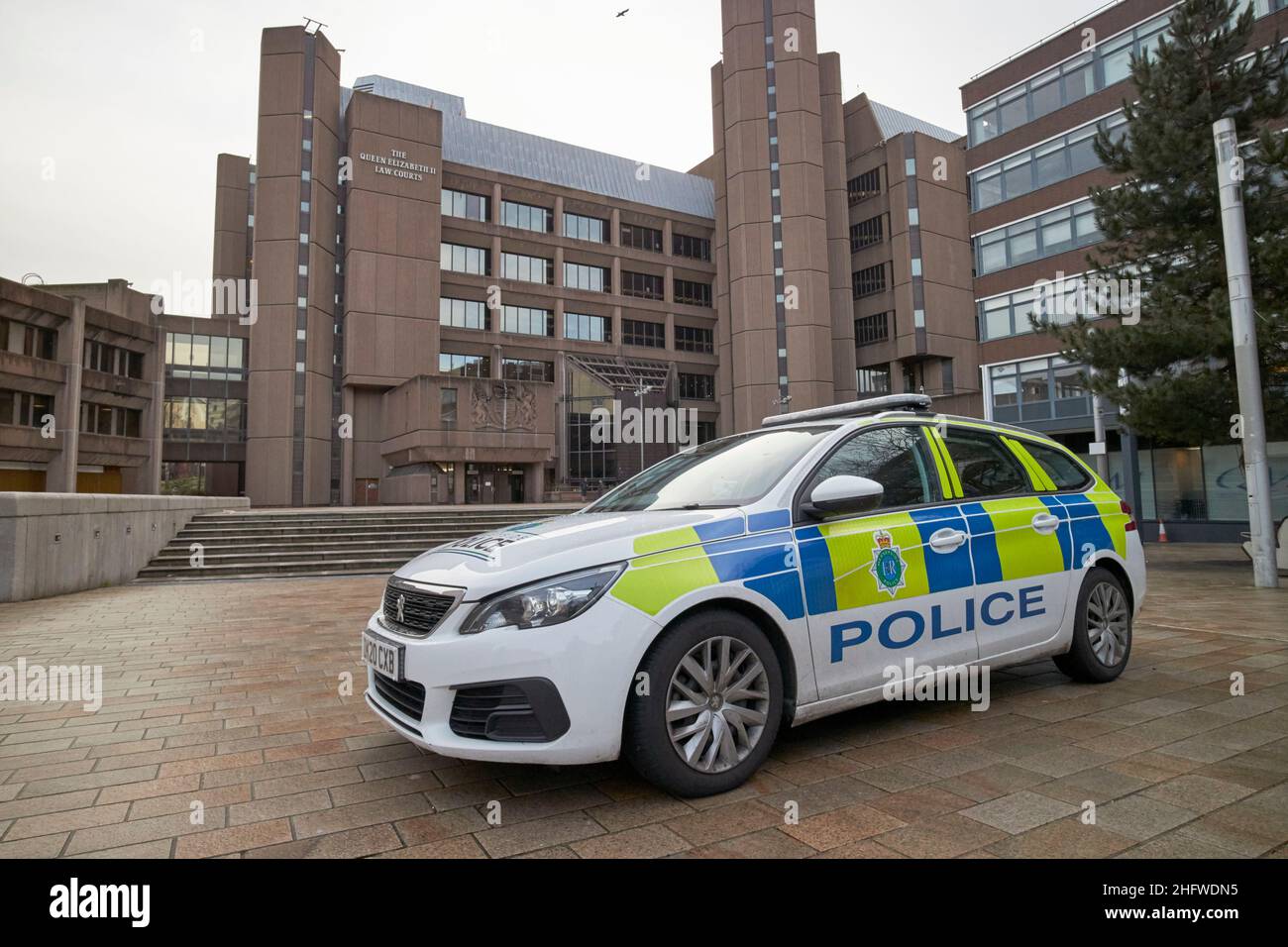 merseyside police patrol car outside the queen elizabeth ii law courts ...