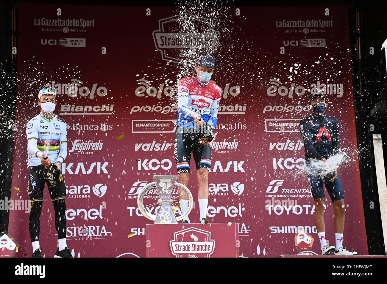 Mathieu van der poel podium hi-res stock photography and images - Alamy