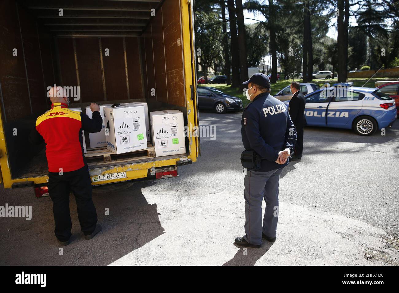 Rifornimeto hi-res stock photography and images - Alamy