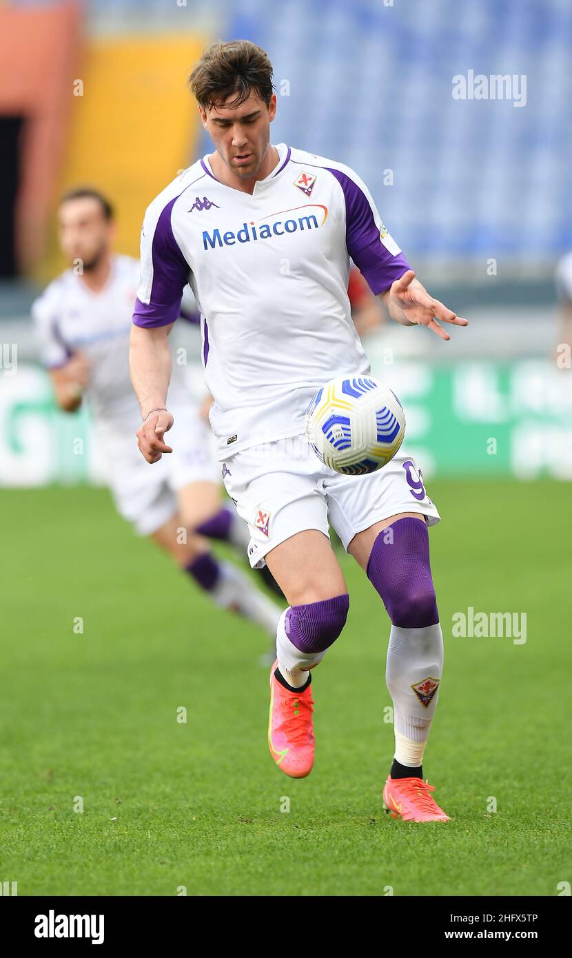 Dusan vlahovic genoa hi-res stock photography and images - Alamy