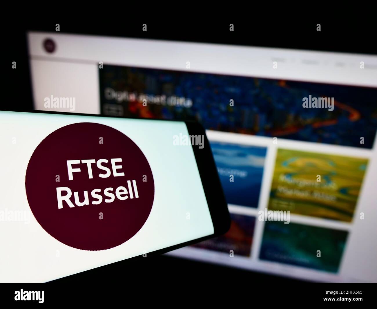 Ftse russell logo hi-res stock photography and images - Alamy