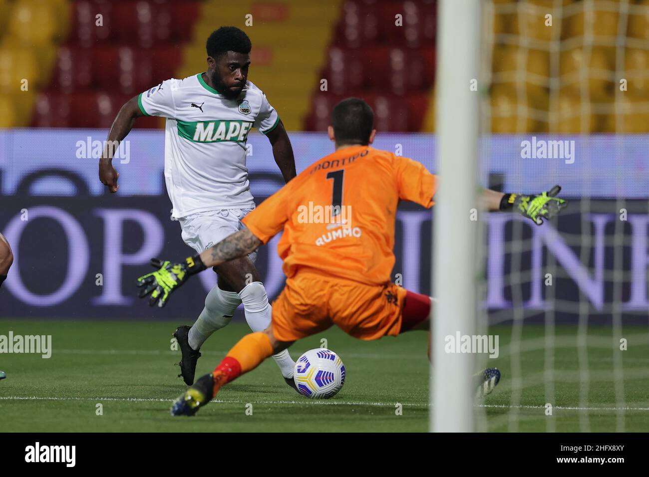Autogol barba hi-res stock photography and images - Alamy