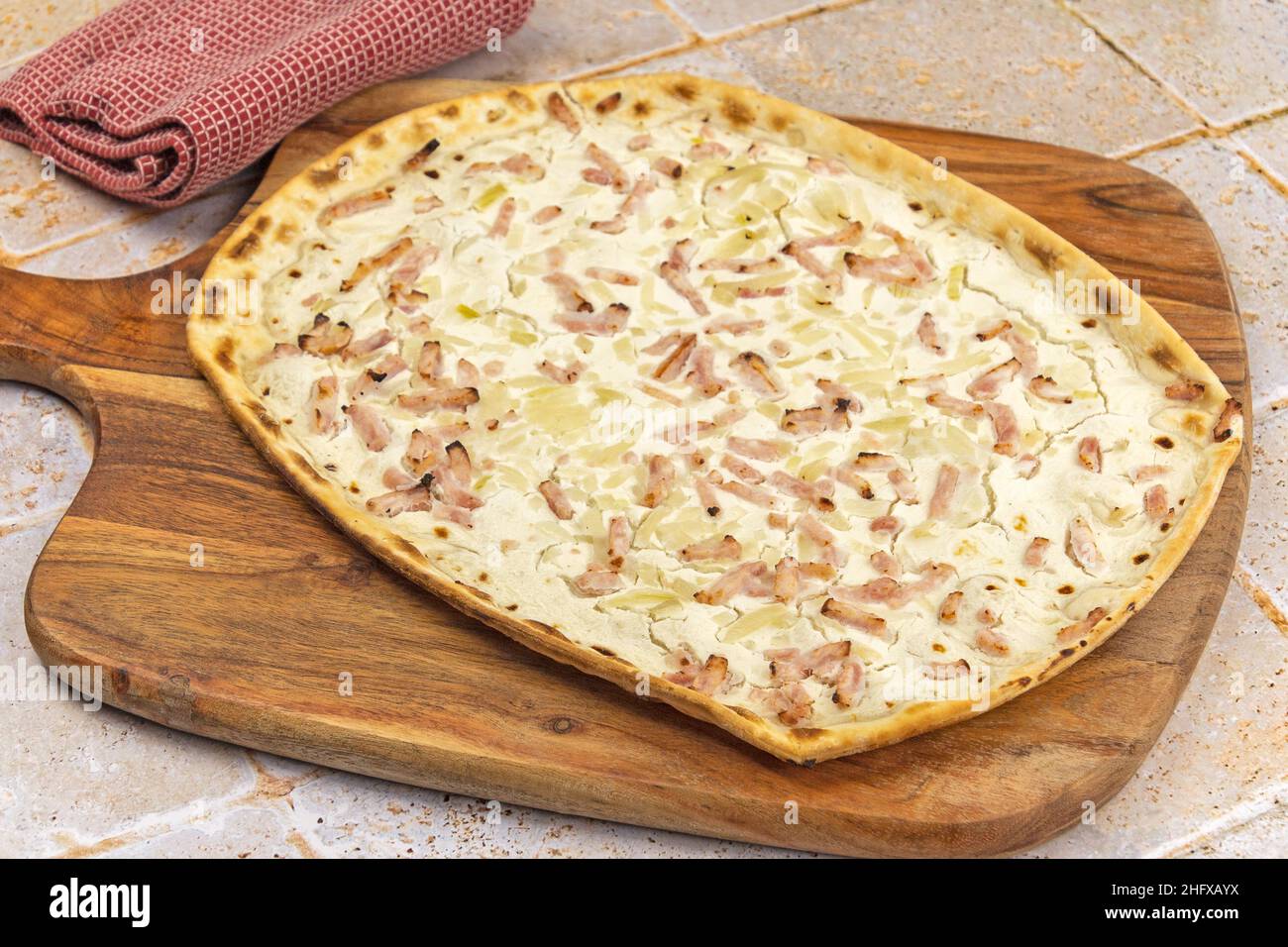 Flamekueche hi-res stock photography and images - Alamy