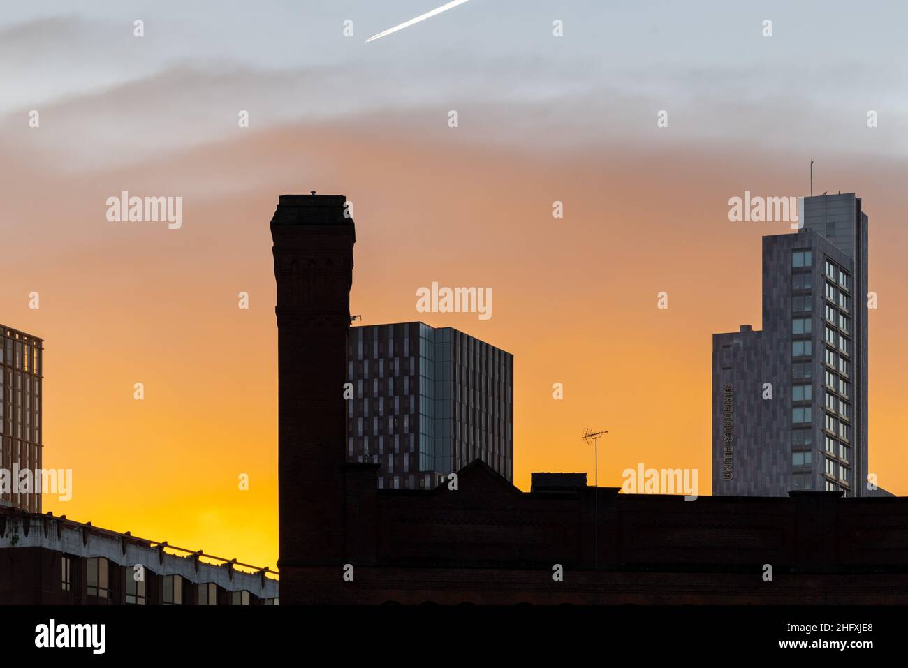 Manchester skyline sunset hi-res stock photography and images - Alamy