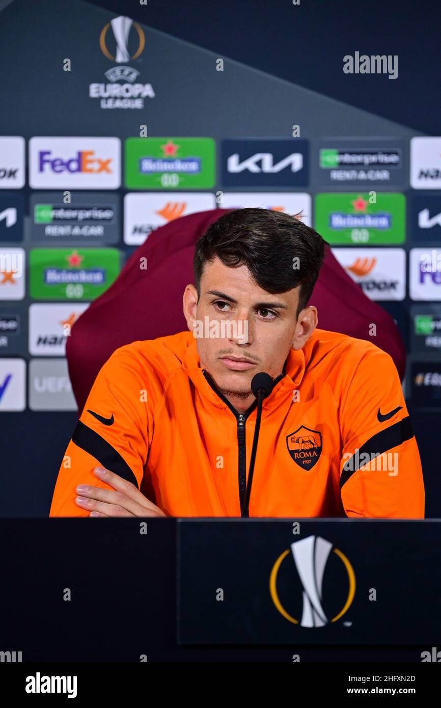 Sessione 2021 hi-res stock photography and images - Alamy