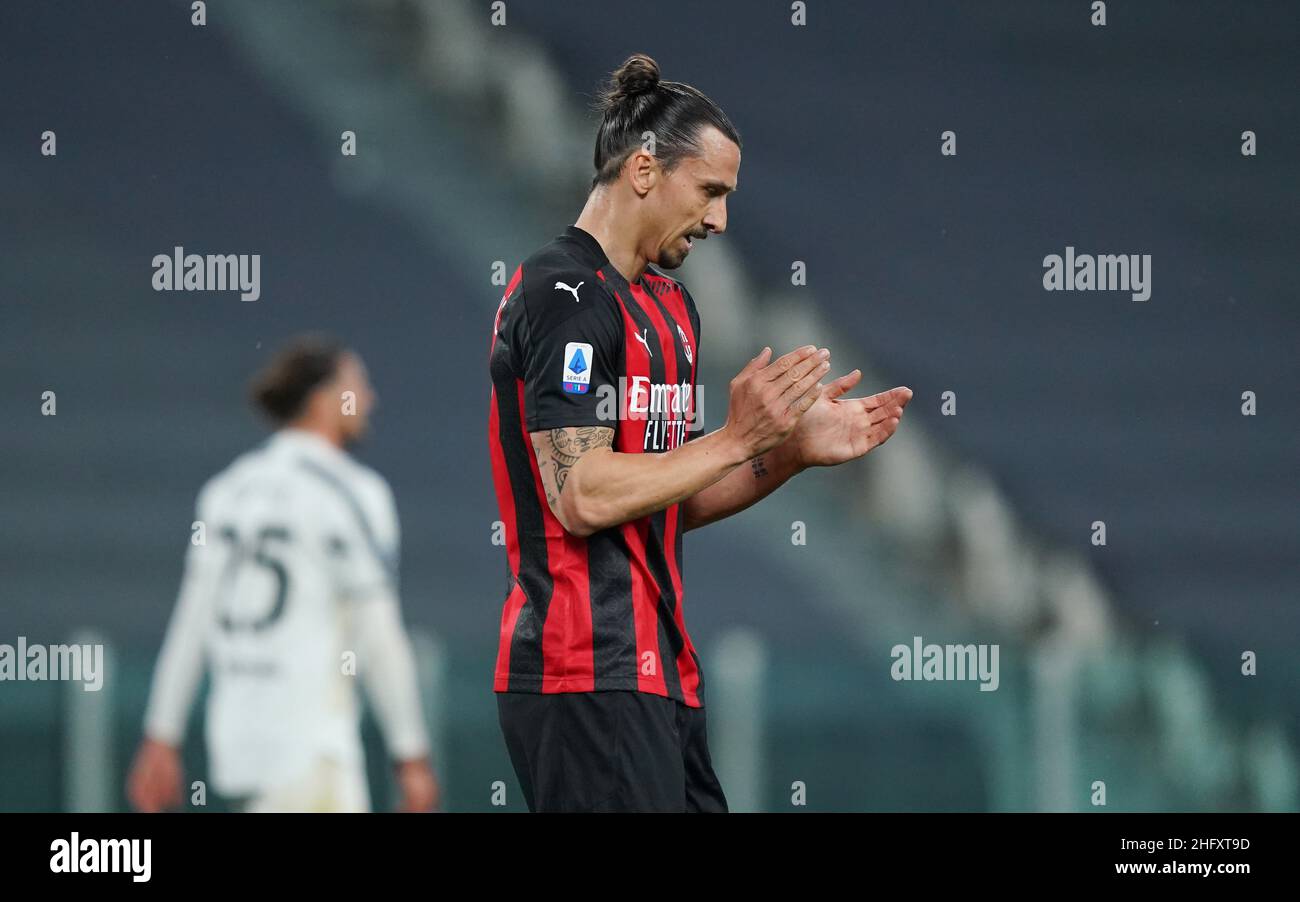 Zlatan ibrahimović juventus hi-res stock photography and images - Alamy