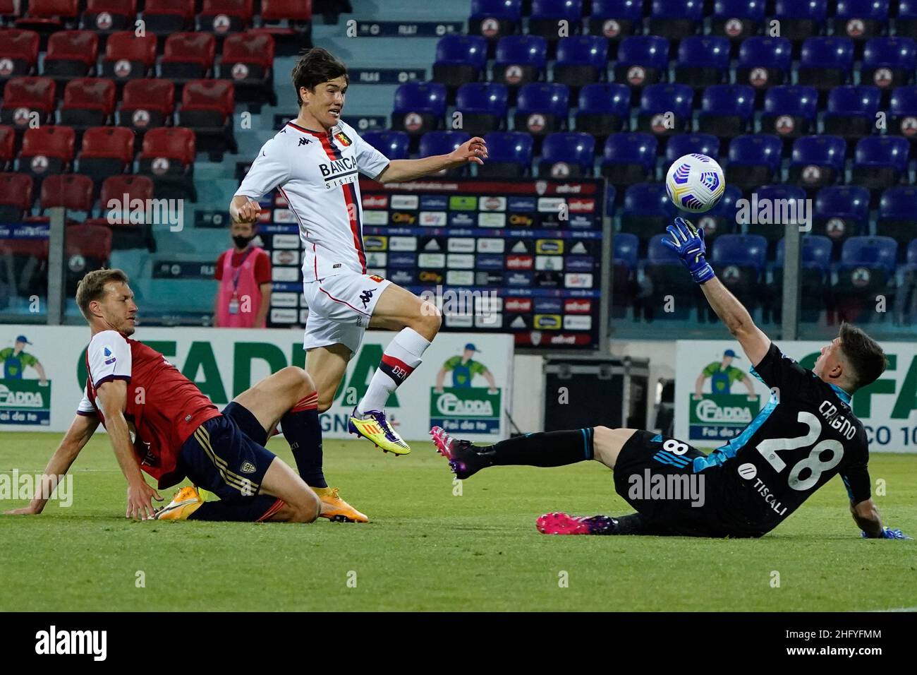 Eldor shomurodov of genoa cfc hi-res stock photography and images - Alamy