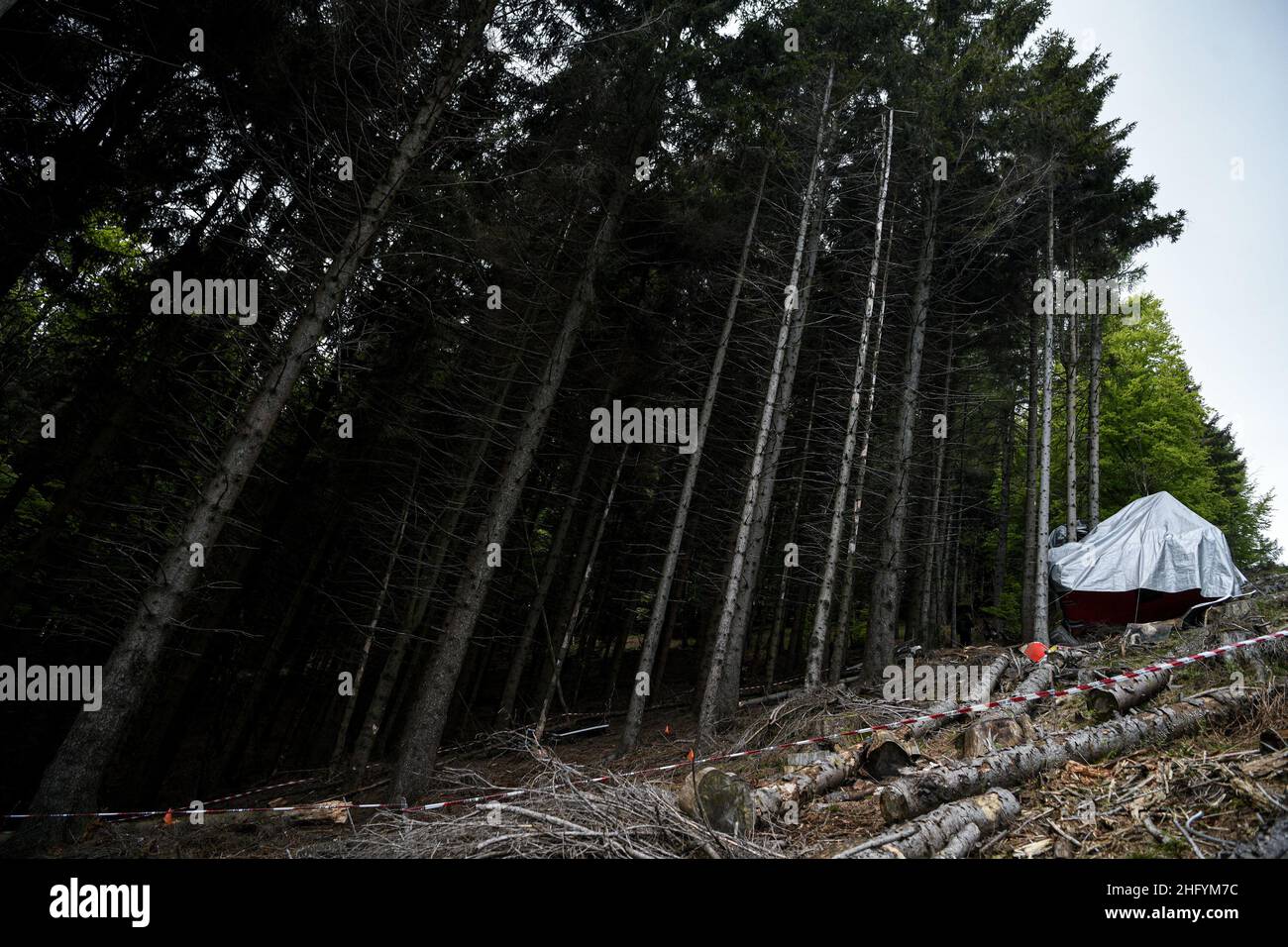 Incidente in funivia hi-res stock photography and images - Alamy