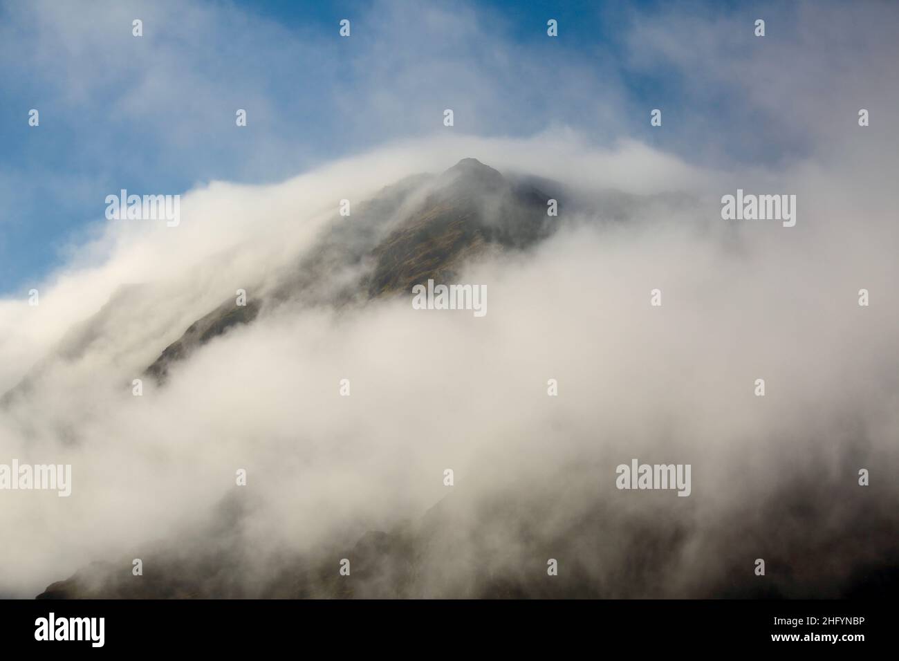 Mountain Mist Snowdon, Snowdonia Stock Photo - Alamy