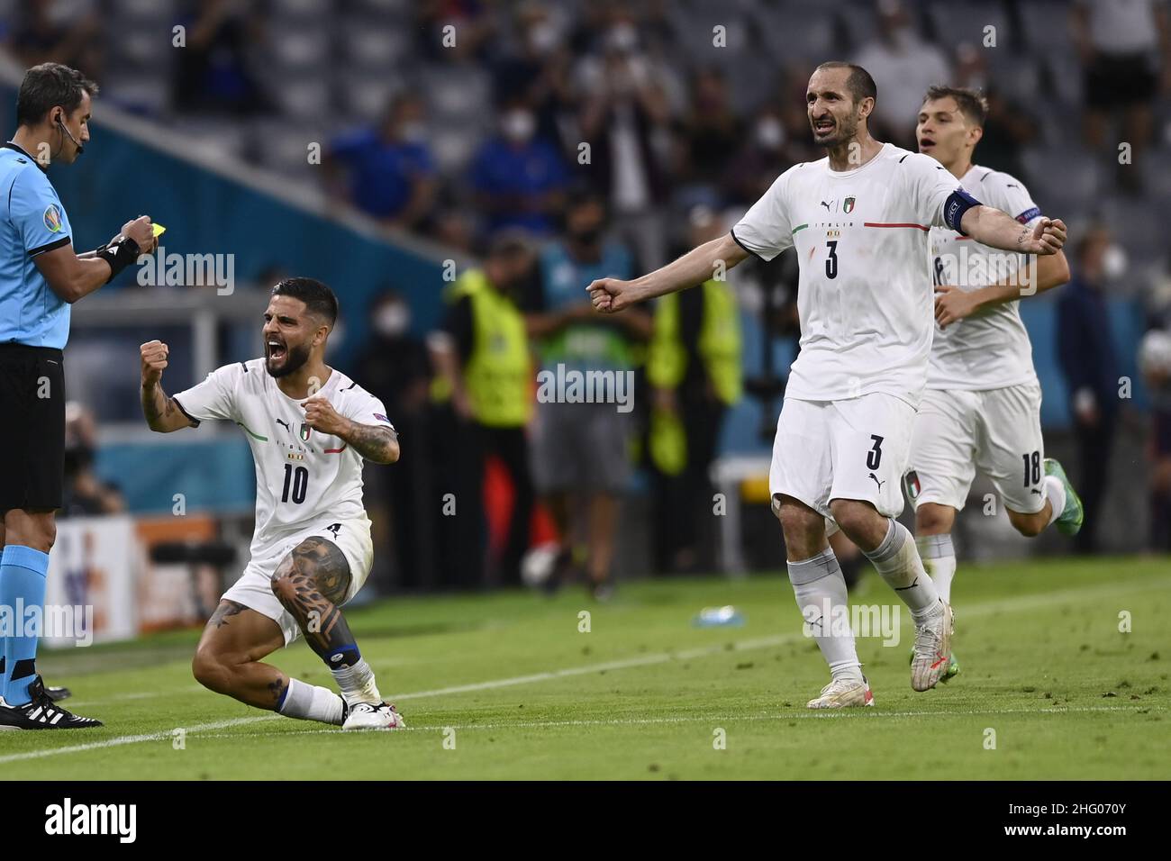 Italy belgium euro 2020 insigne hi-res stock photography and images - Alamy