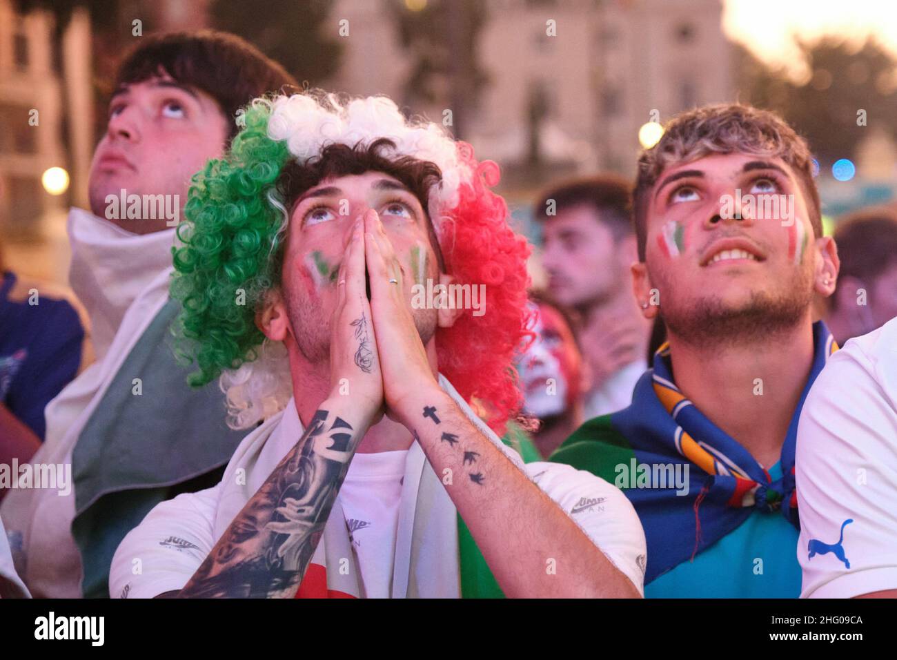 Inghilterra fan hi-res stock photography and images - Alamy