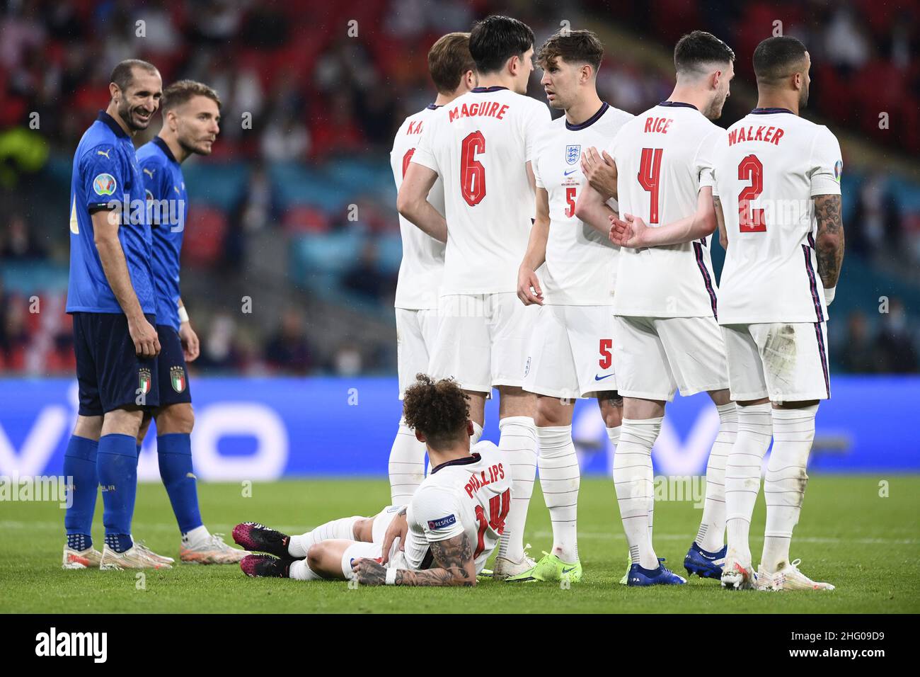 Euro 2020 final barrier hi-res stock photography and images - Alamy