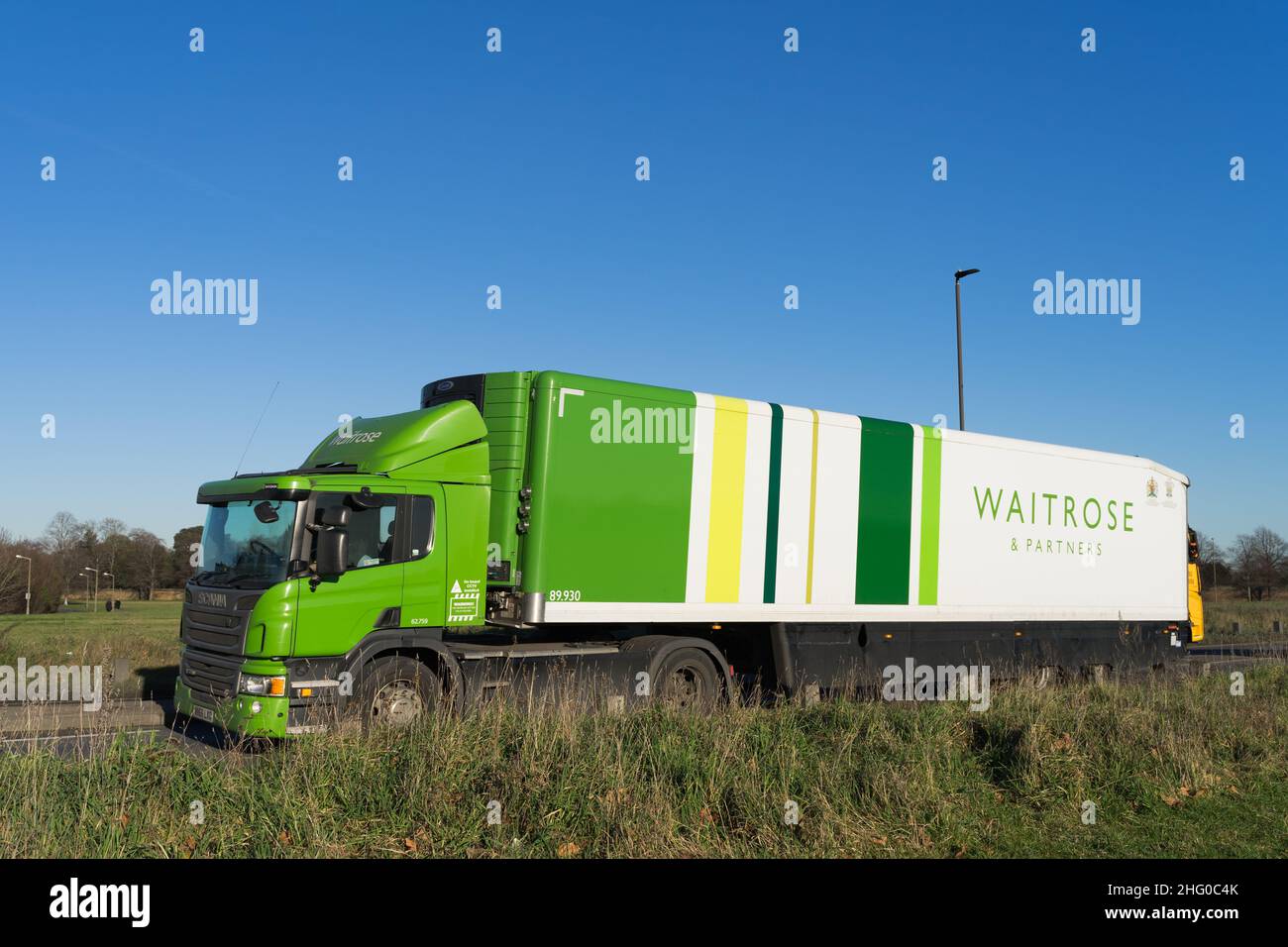 Articulated vehicle hi-res stock photography and images - Alamy