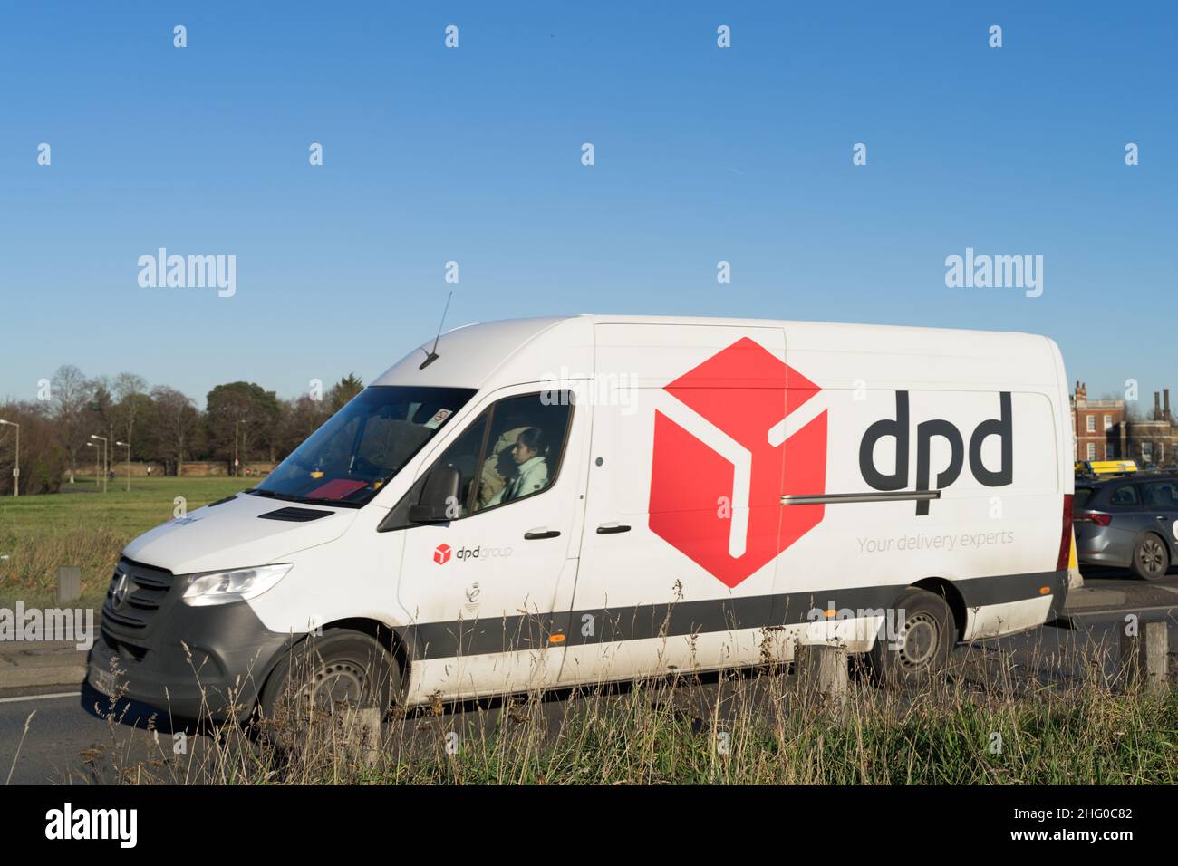 Delivery van front on hi-res stock photography and images - Alamy