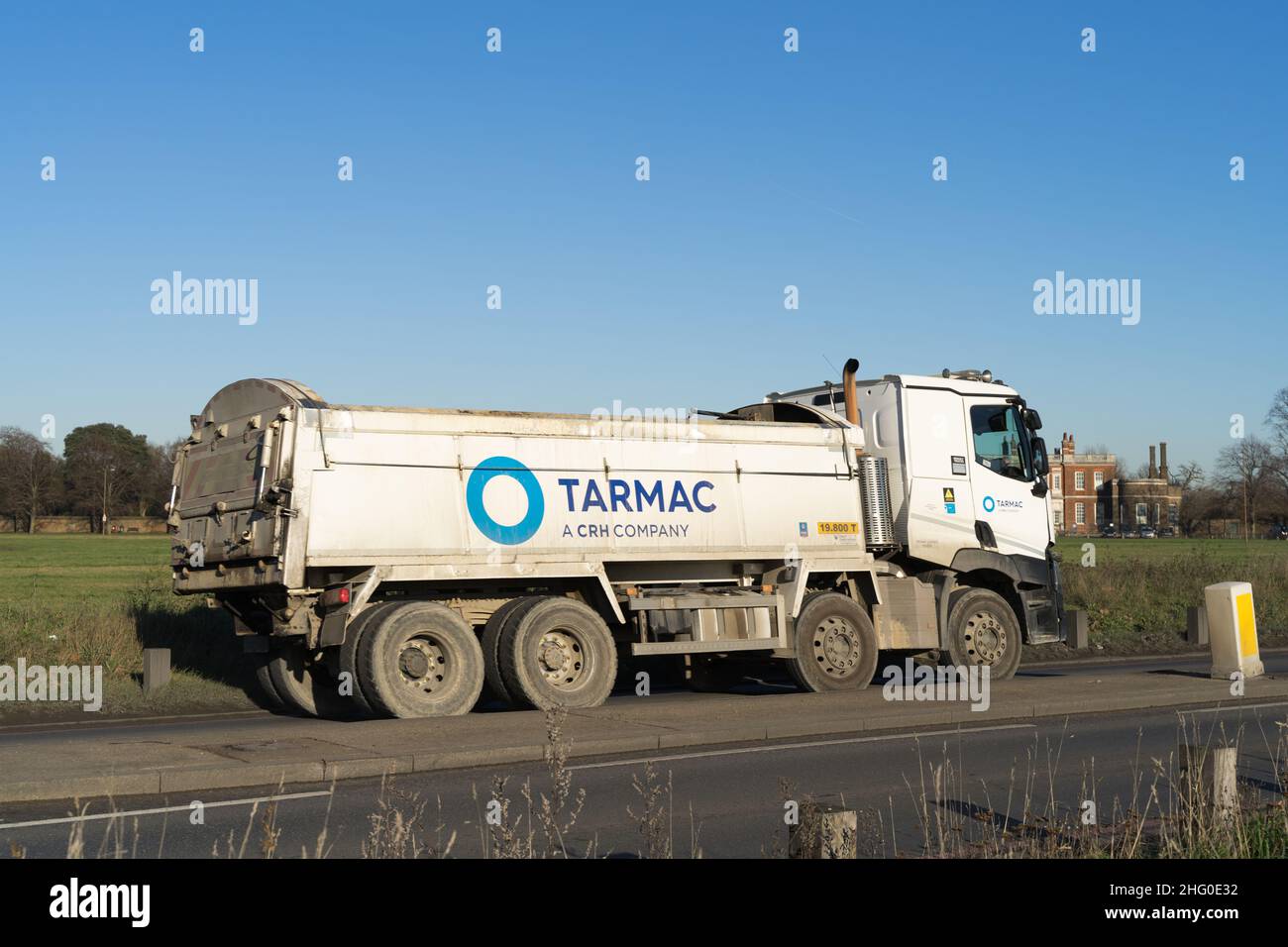 Tarmac crh company hi-res stock photography and images - Alamy