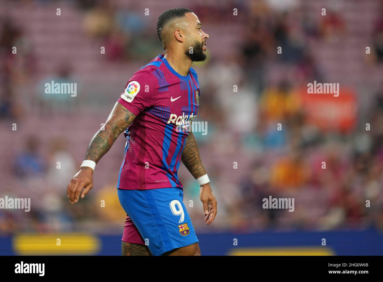 Memphis Depay of FC Barcelona during the La Liga match between FC ...
