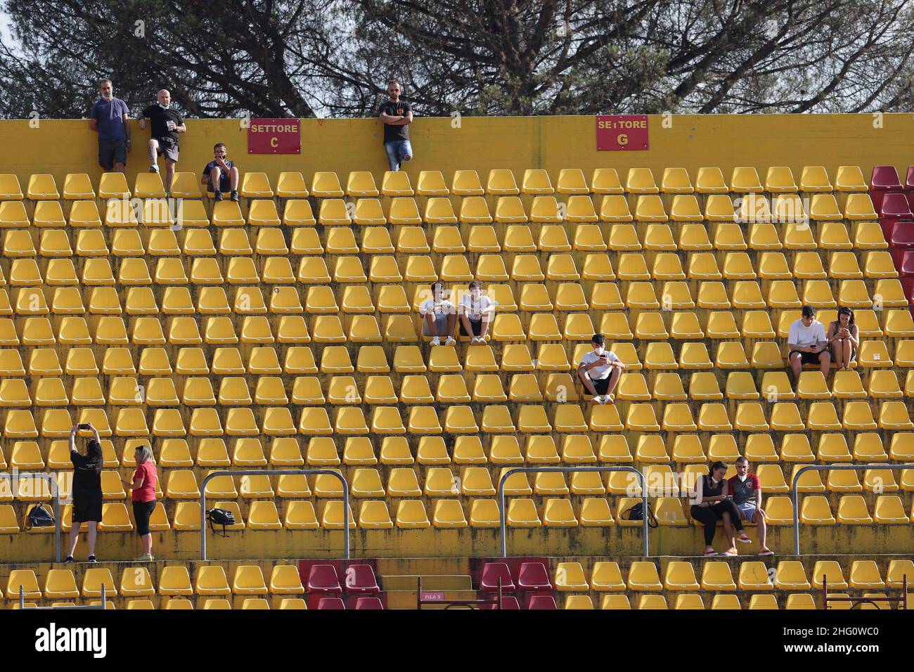 Spal hi-res stock photography and images - Alamy