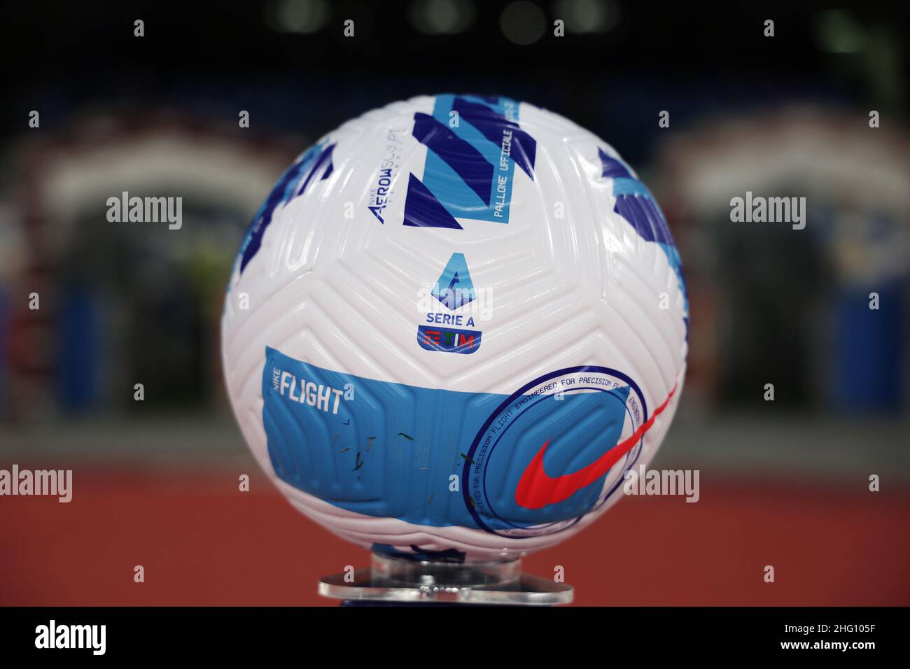 Official ball serie a hi-res stock photography and images - Alamy
