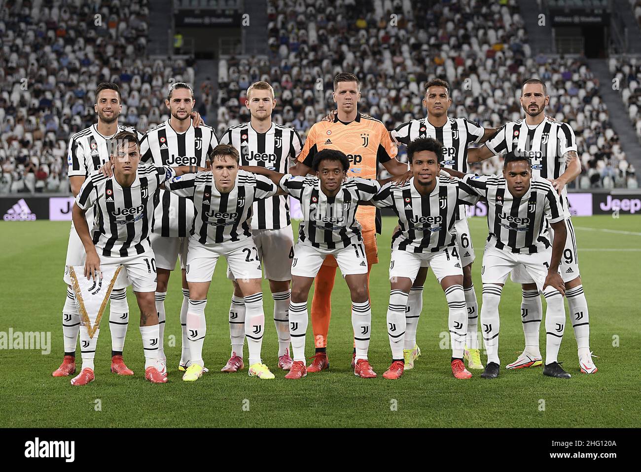 Juventus team 2022 hi-res stock photography and images - Alamy