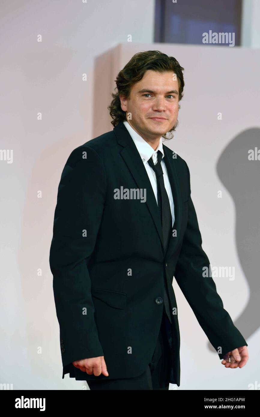 Emile hirsch venice hi-res stock photography and images - Alamy