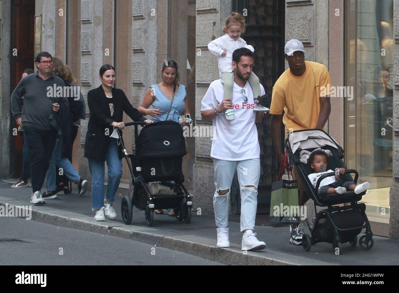 Hakan calhanoglu sinem hi-res stock photography and images - Alamy