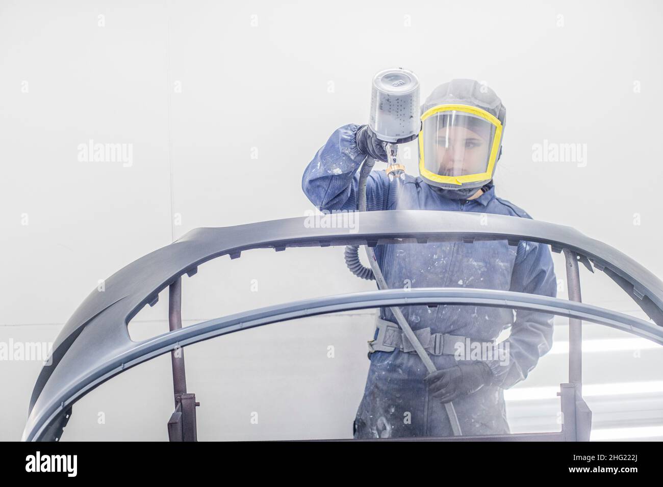 New automobile painting hi-res stock photography and images - Alamy