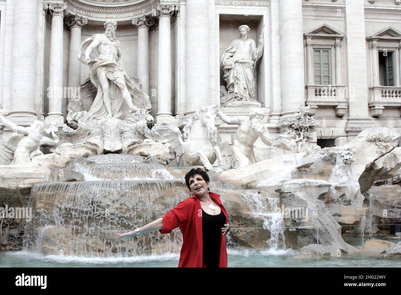 Liza Minnelli launches her live tour at the Trevi Fountain, Rome, Italy ...