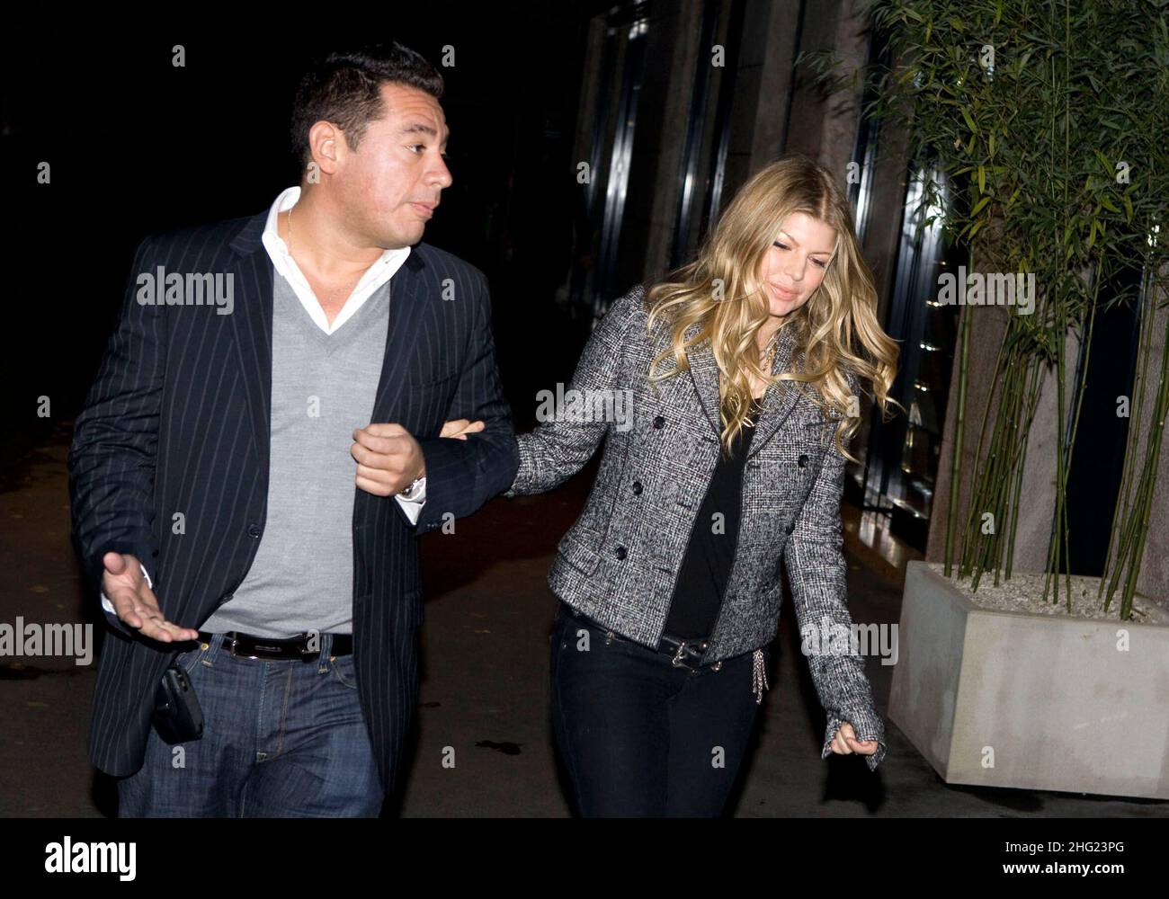 Fergie black eyed peas singer hi-res stock photography and images - Alamy