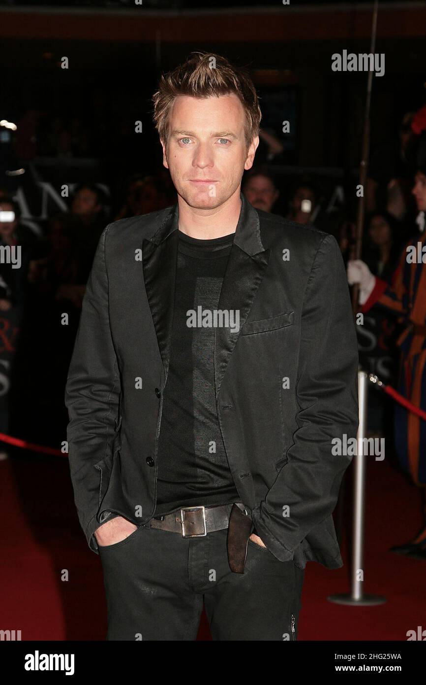 Ewan McGregor at the world premiere of Angels and Demons in Rome Stock ...