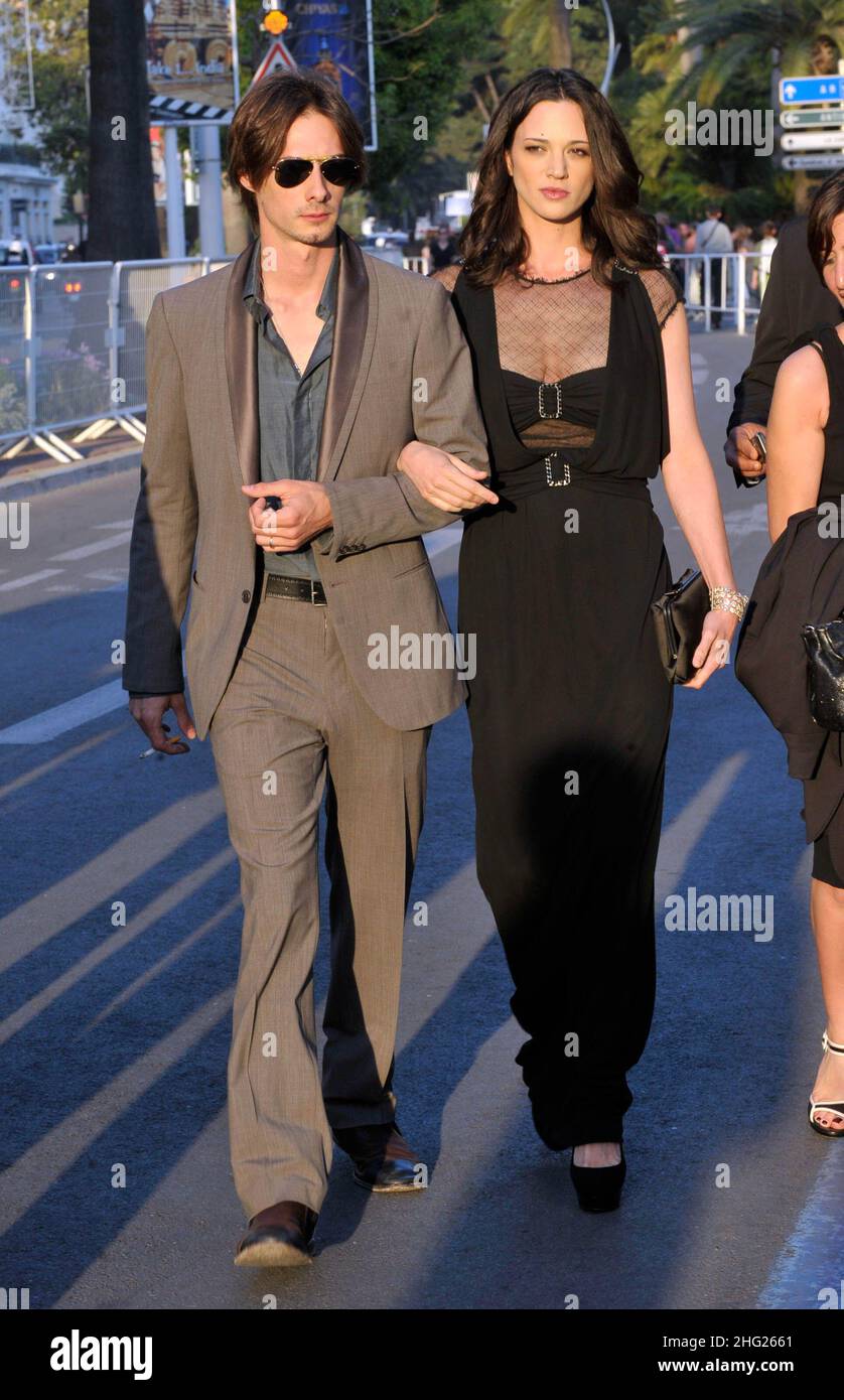 Asia Argento Husband Asia Argento War Nach Anthony Bourdains Suizid