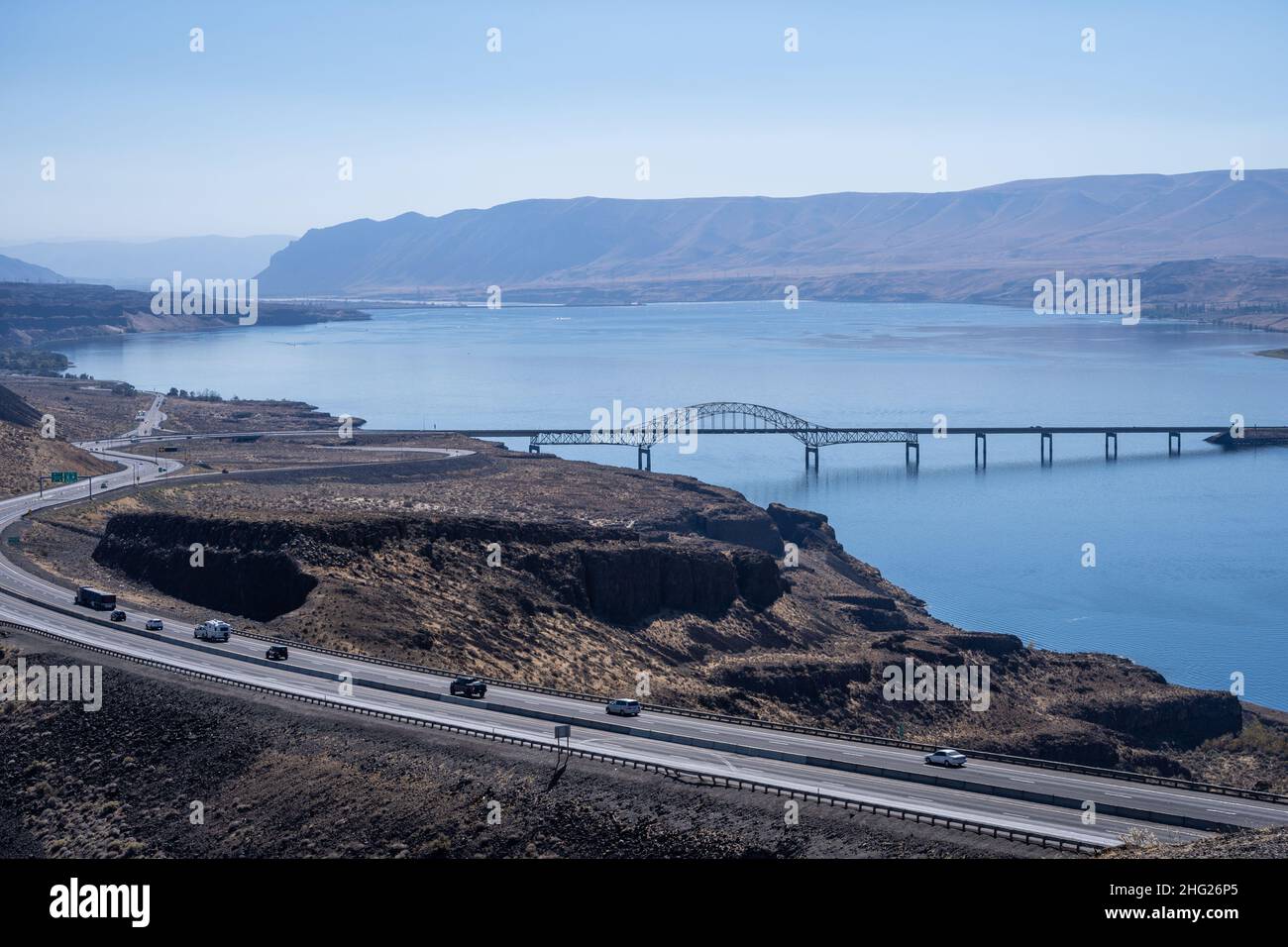 Vantage Bridge is a bridge in the U.S. state of Washington. It carries ...