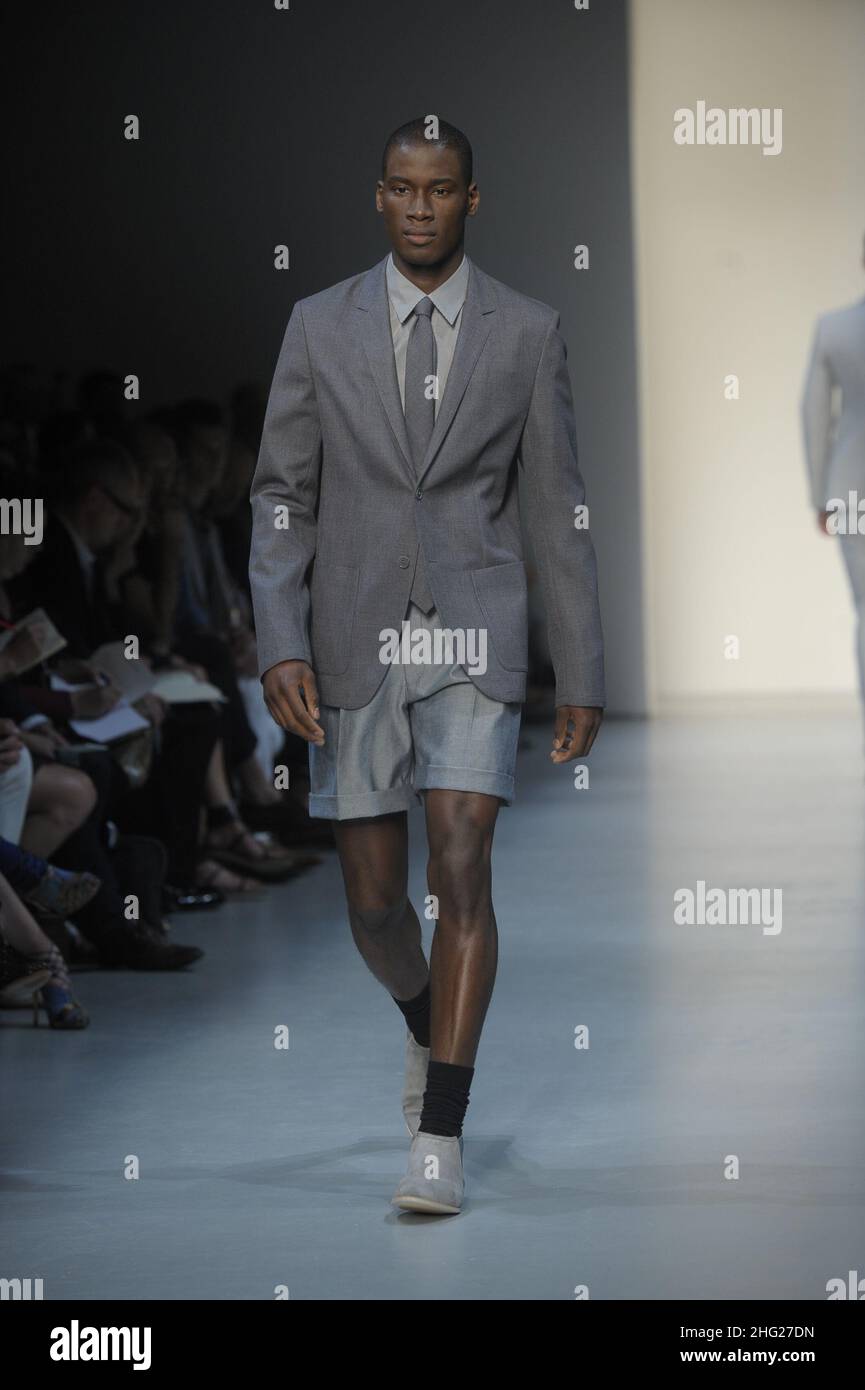 Calvin klein model hi-res stock photography and images - Alamy
