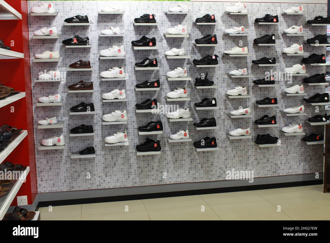 Dsi shoes hi-res stock photography and images - Alamy