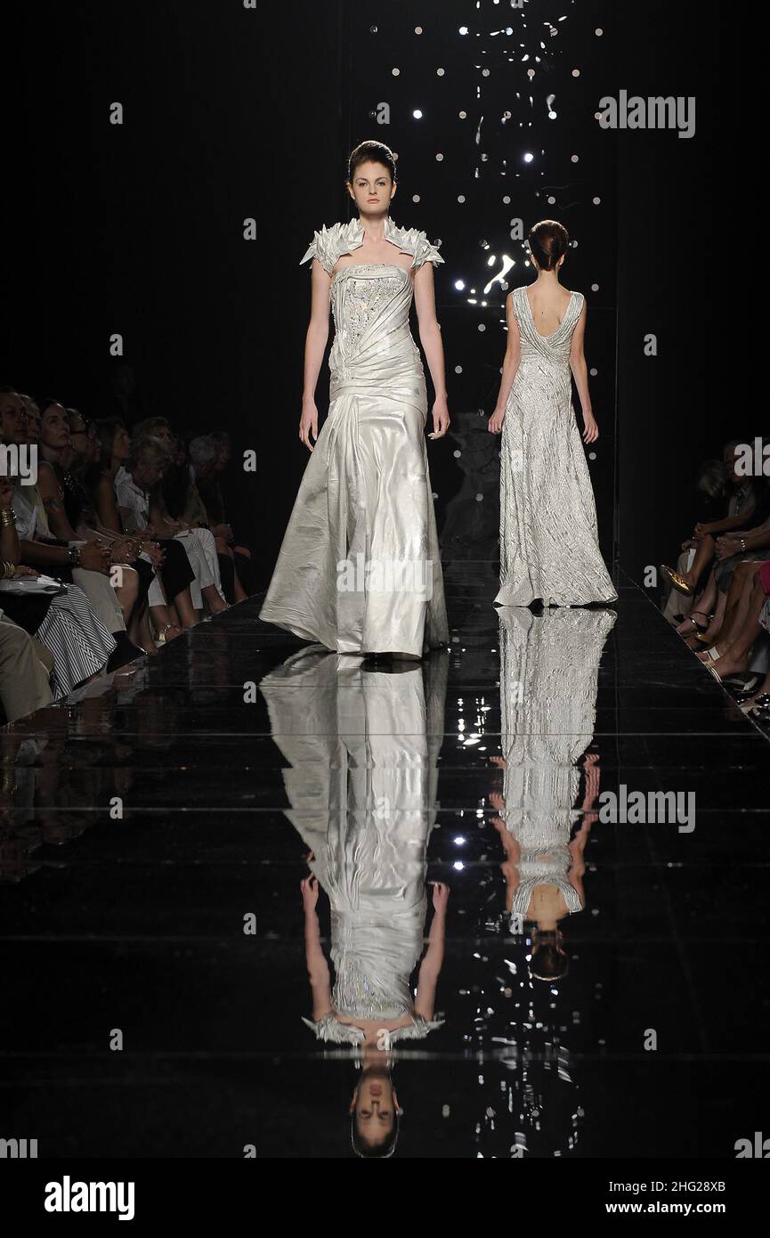 Tony ward fashion hi-res stock photography and images - Alamy