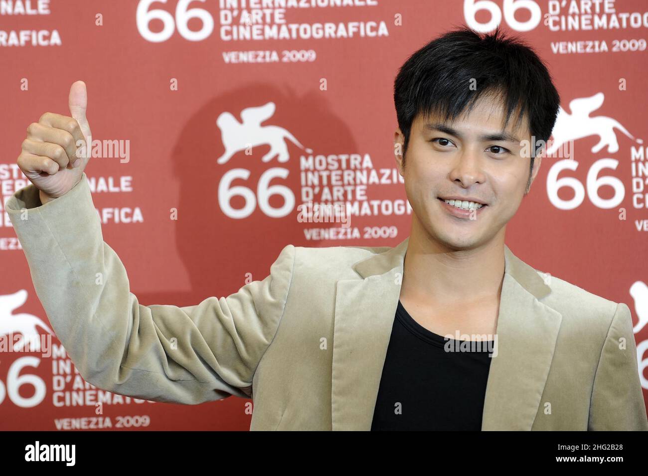 Fan wei hi-res stock photography and images - Alamy