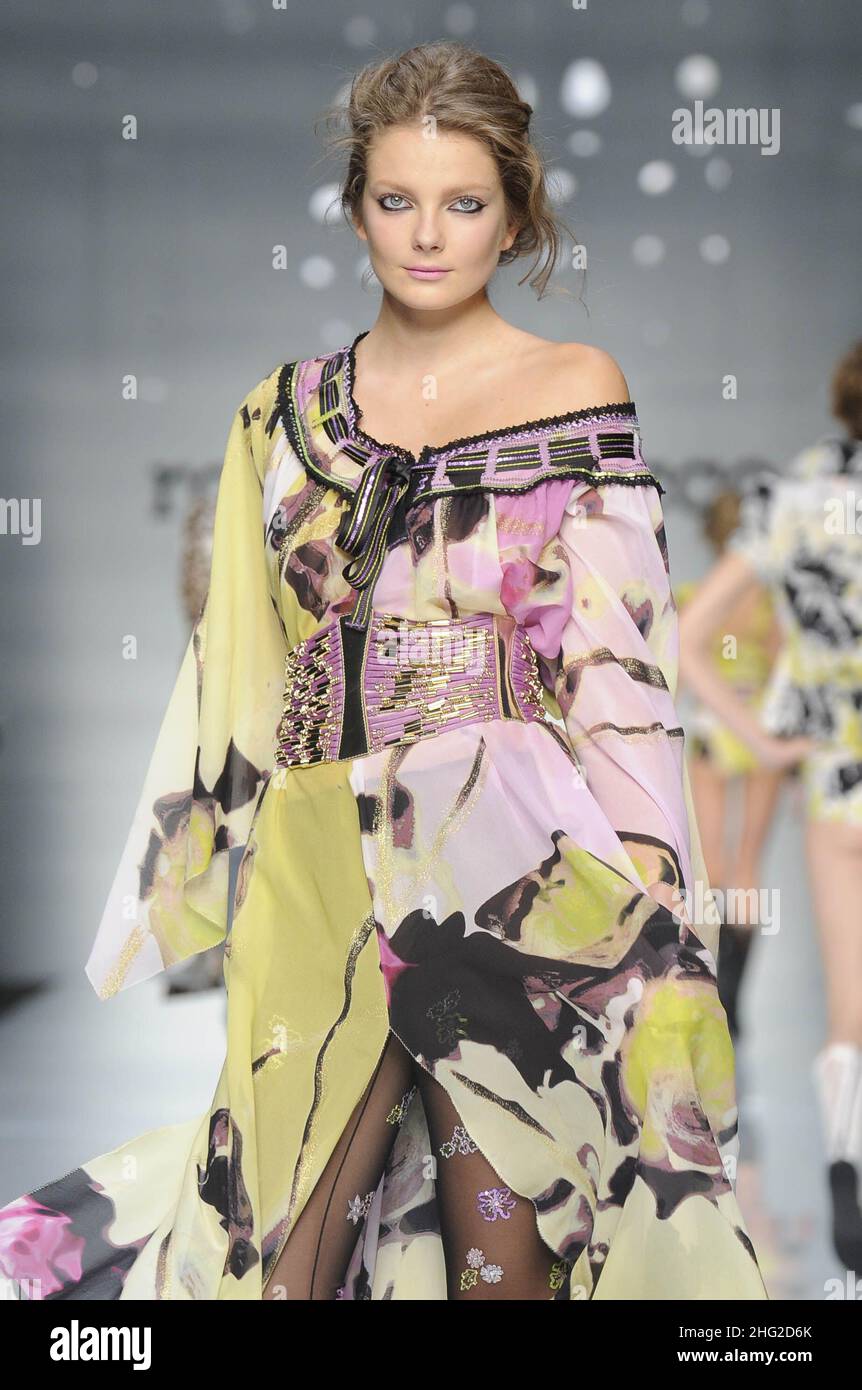 A model wears a creation by Rocco Barocco Navarra during Milan Fashion ...